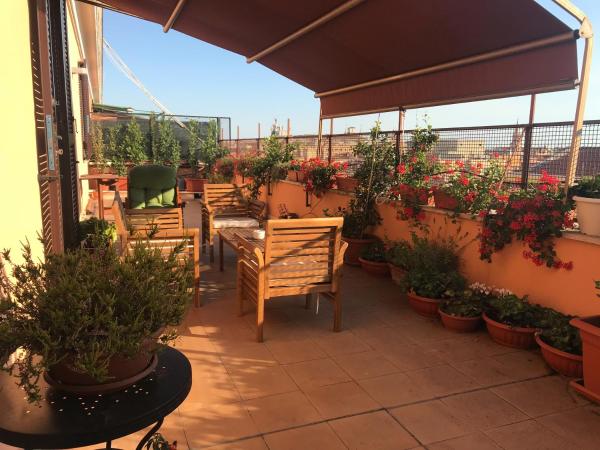 La Terrazza Di Evelina Guest House - 