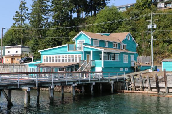 Nimpkish Hotel - Vancouver Island