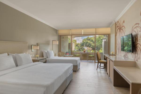Taal Vista Hotel - Calaca