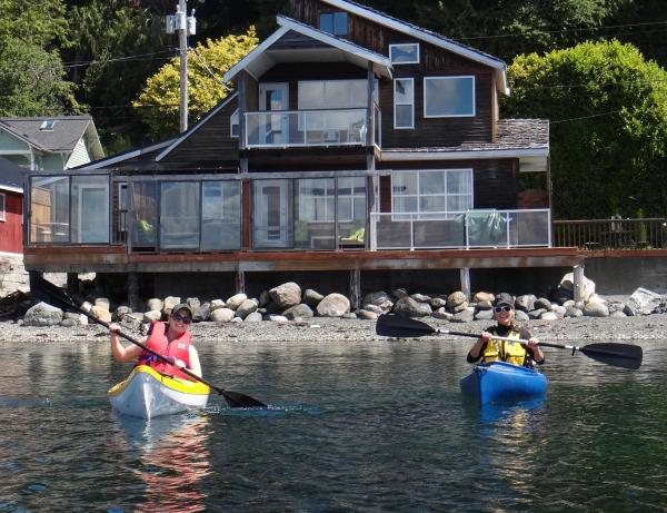 Orca Lodge - Port McNeill
