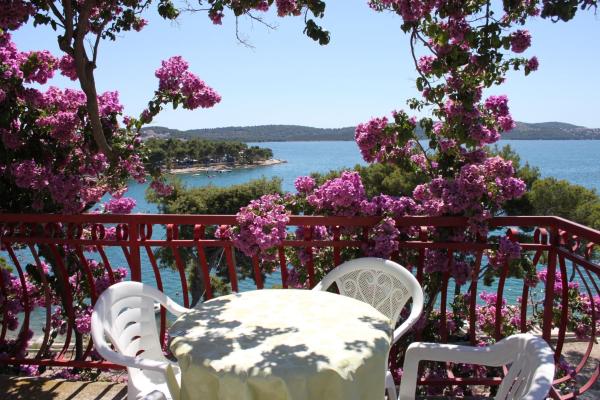 Apartments Ana Trogir - Trogir