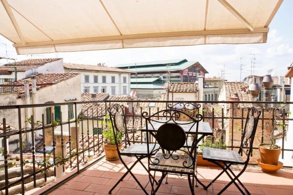 Rebby's Terrace - Florencia