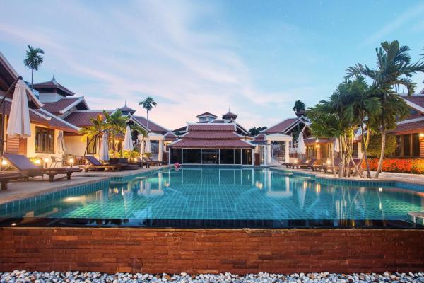 Achawalai Residence Village By Song - Pattaya