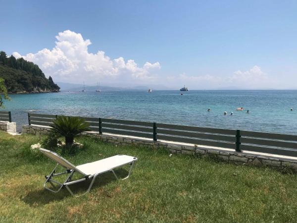 Stami's Seaside Apartment - Kassiopi