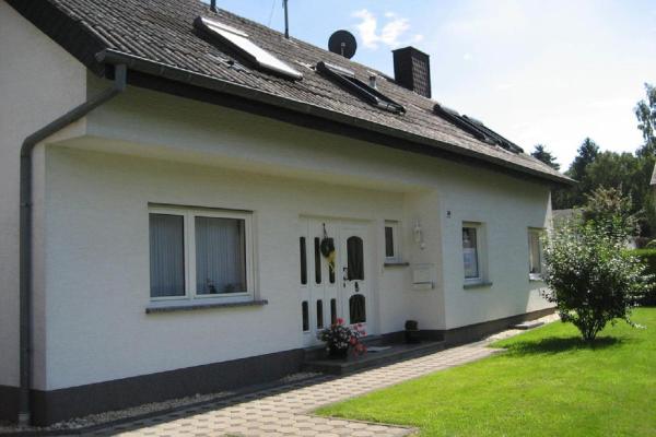 Ferienwohnung In Der Vulkaneifel - Manderscheid