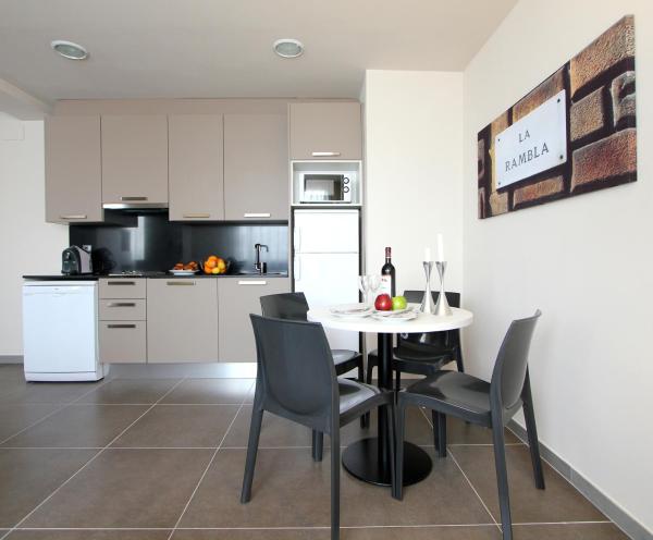 Pierre & Vacances Barcelona Sants - Castelldefels
