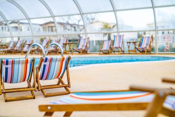 Mersea Island By Away Resorts - Mersea Island