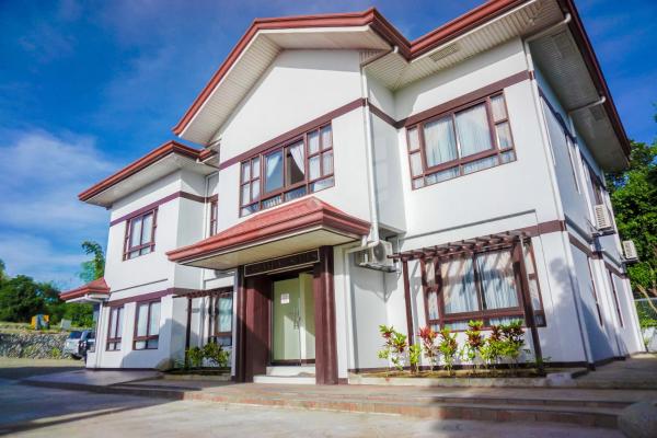 Veranda Hotel - Batac