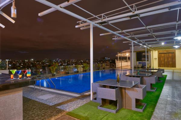 Davanam Sarovar Portico Suites - Bangalore