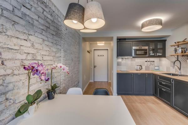 Old Town Black - Riga