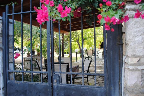 Villa Fontana - Greece