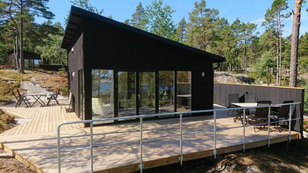 Kvarnsands Strandstugor / Kvarnsand Beach Lodges - Stockholms län