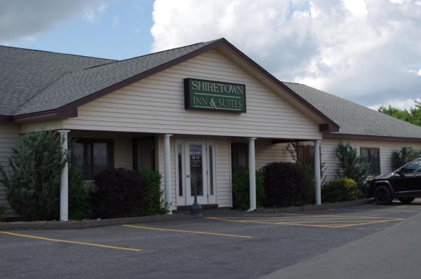 Shiretown Inn & Suites - Maine