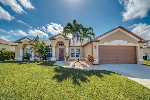 Villa Mercedes, Cape Coral - Cape Coral, FL