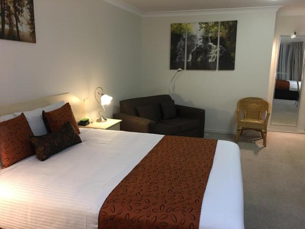 Tuckerbox Motor Inn - Gundagai