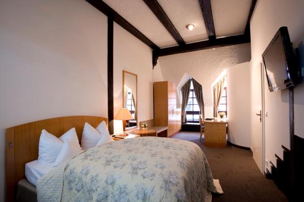 Hotel Traube - Ostfildern