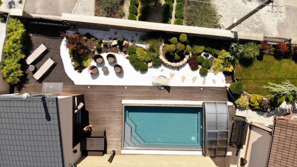 Tiny House With Private Pool - Bratislava
