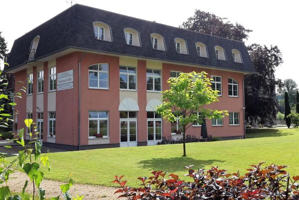 Vzdělávací Středisko A Hotel - Czechia
