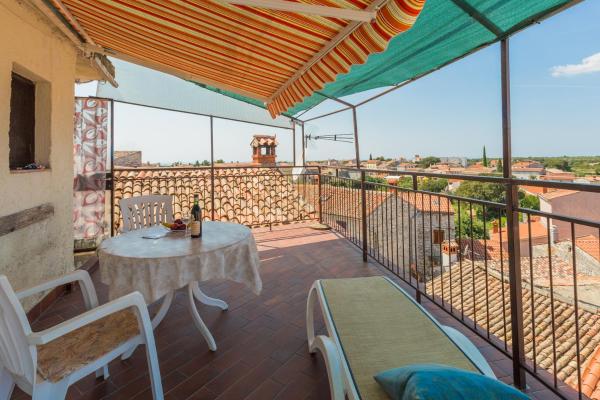 Guest House Robert I Mirna - 貝爾