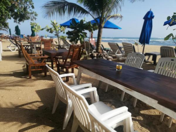Sunset Colony Beach Resort - Sri Lanka