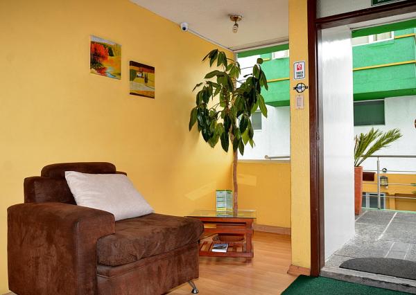 Hostal Terra 2 - El Condado - Quito