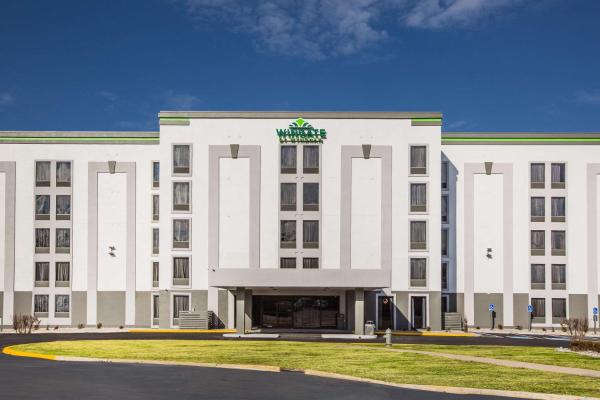 Wingate By Wyndham Louisville Airport Expo Center - Sapporo