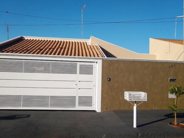 Casa Veloso Em Olímpia - Olímpia