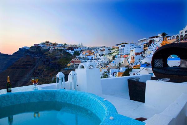 Bluevillas | Villa Blue Angel | Private Jacuzzi Vith View In Fira Town Center - Santorini
