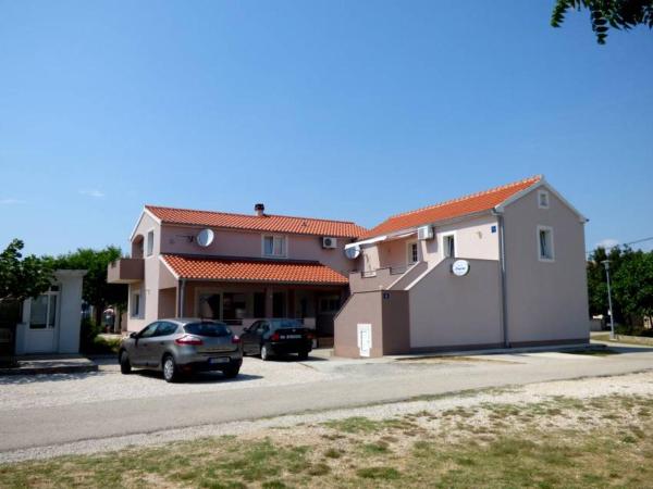 Apartments Branko Nin - Privlaka