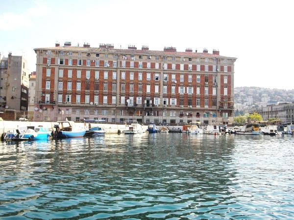 Rooms Center Demetrova - Rijeka