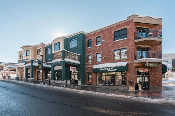 Downtown 2 Bedroom Town Lift By All Season Resorts Lodging - Park City, UT