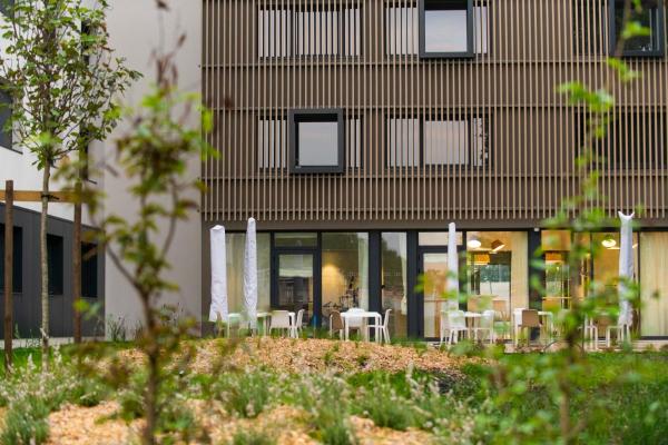 Hotel Enight - Villenave-d'Ornon