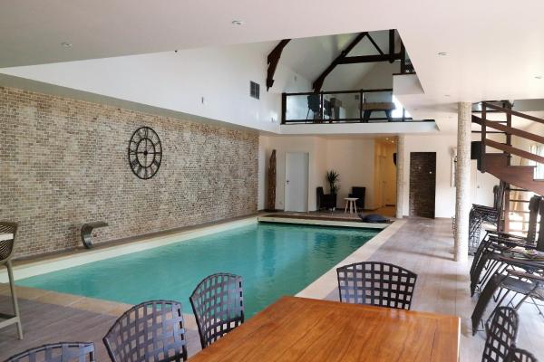 Gîte Jet D'eau Avec Piscine Intérieure 30 Minutes Versailles - Maule, Francia