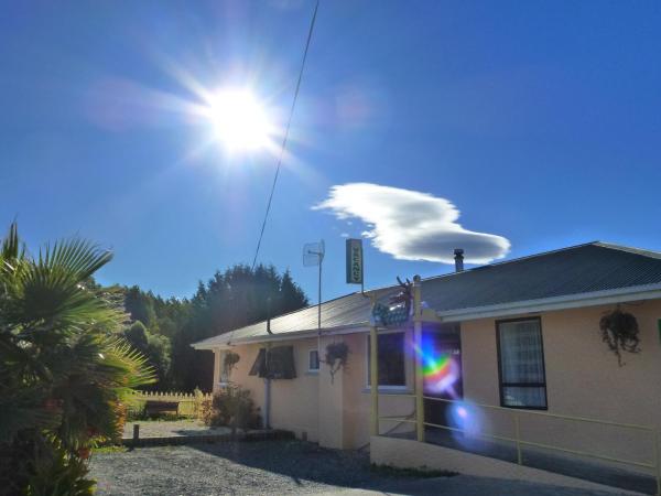 The Lazy Cow Accommodation - West Coast