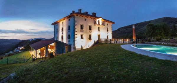 Palacio De Yrisarri By Irrisarri Land - Bera