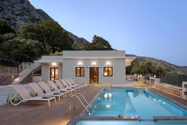 Aloni Villa, An Authentic Countryside Retreat, By Thinkvilla - Grèce