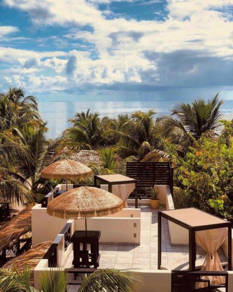 Caribbean Beach Cabanas - Placencia