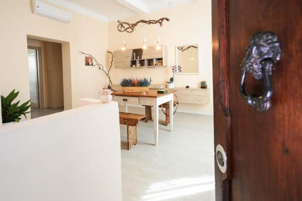 Ervin House - Florence