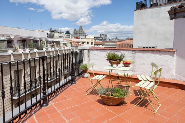 Apartamentos Mayor Centro - Aéroport Adolfo-Suárez de Madrid-Barajas (MAD)