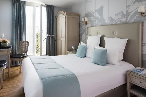 Hotel Plaza Elysées - Paris
