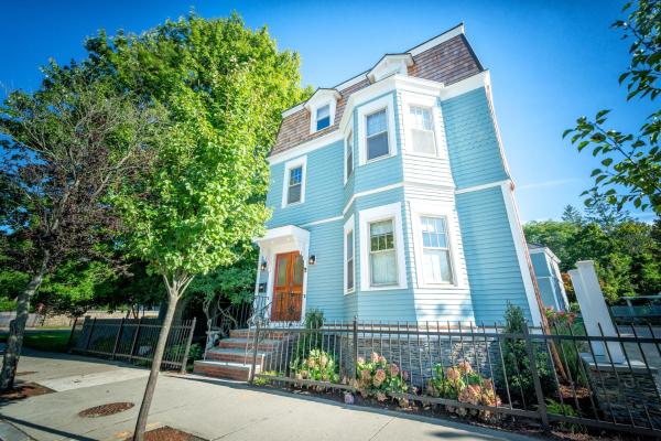 Town & Tide Inn - Little Compton, RI