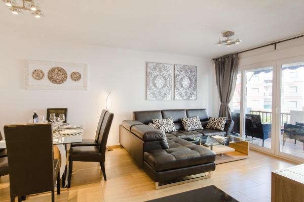 Picasso Daisy - Fuengirola