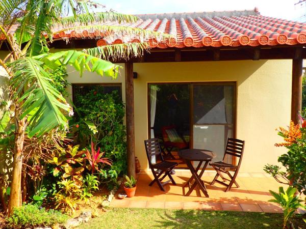 Akachichi Guesthouse - Okinawa