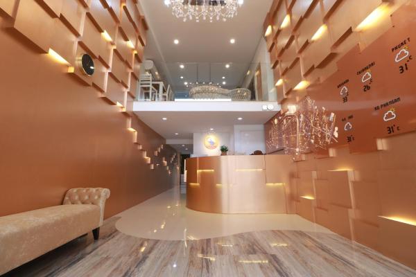The Lol Elephant Hostel - Bangkok