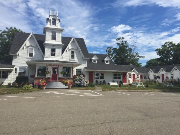 Lakelawn B&b And Motel - Yarmouth