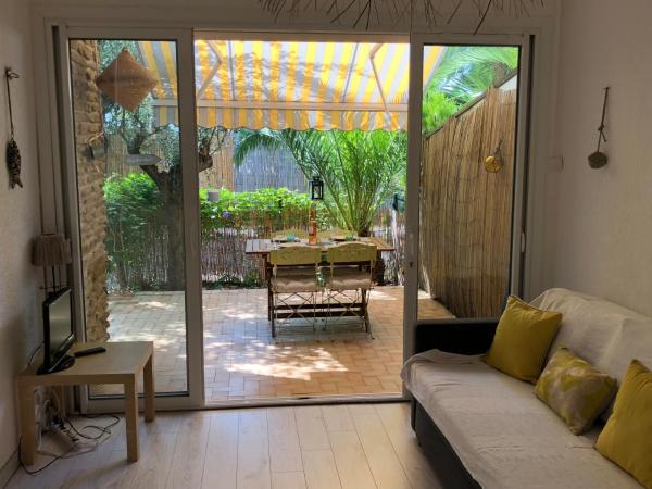 **** Beau T2 De 40 M2, Jardin De 70m2, Au Calme, à 50 Mètres De La Plage - French Riviera