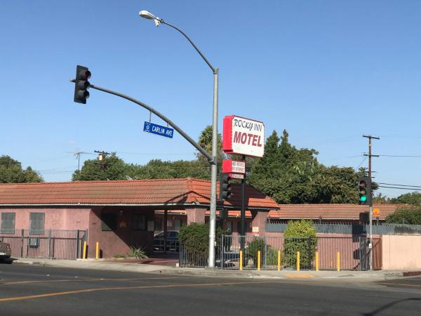 Rocky Inn Motel - Los Angeles, CA