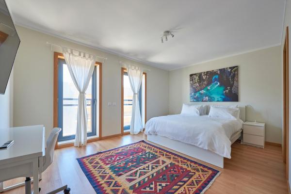 Algarve Oceanfront Luxury Apartment W Pool - Faro