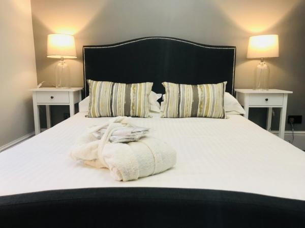 Cambridge Villa - Stratford-upon-Avon