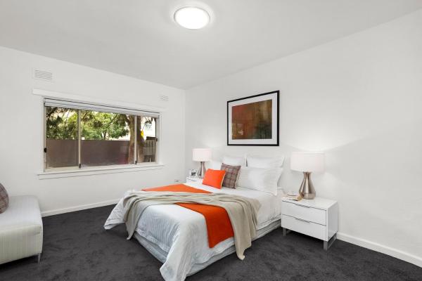 Beachfront Apartment - St Kilda